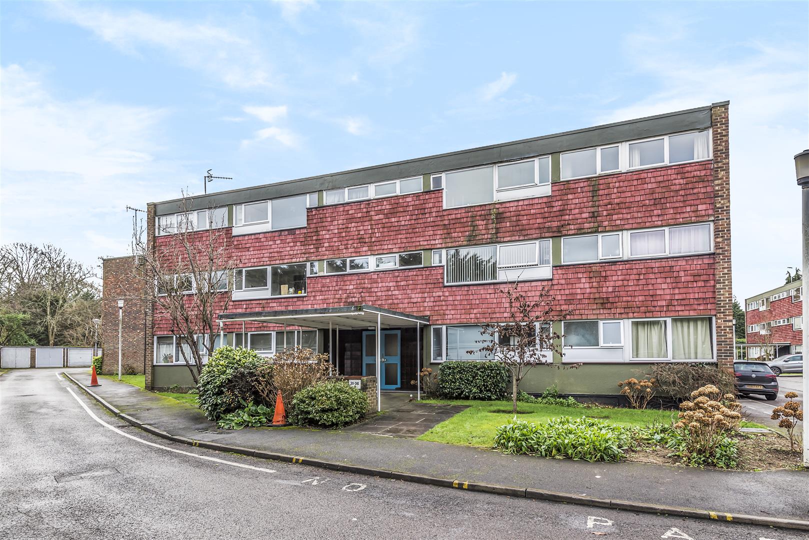 Boxgrove Avenue, Guildford | Clarke Gammon