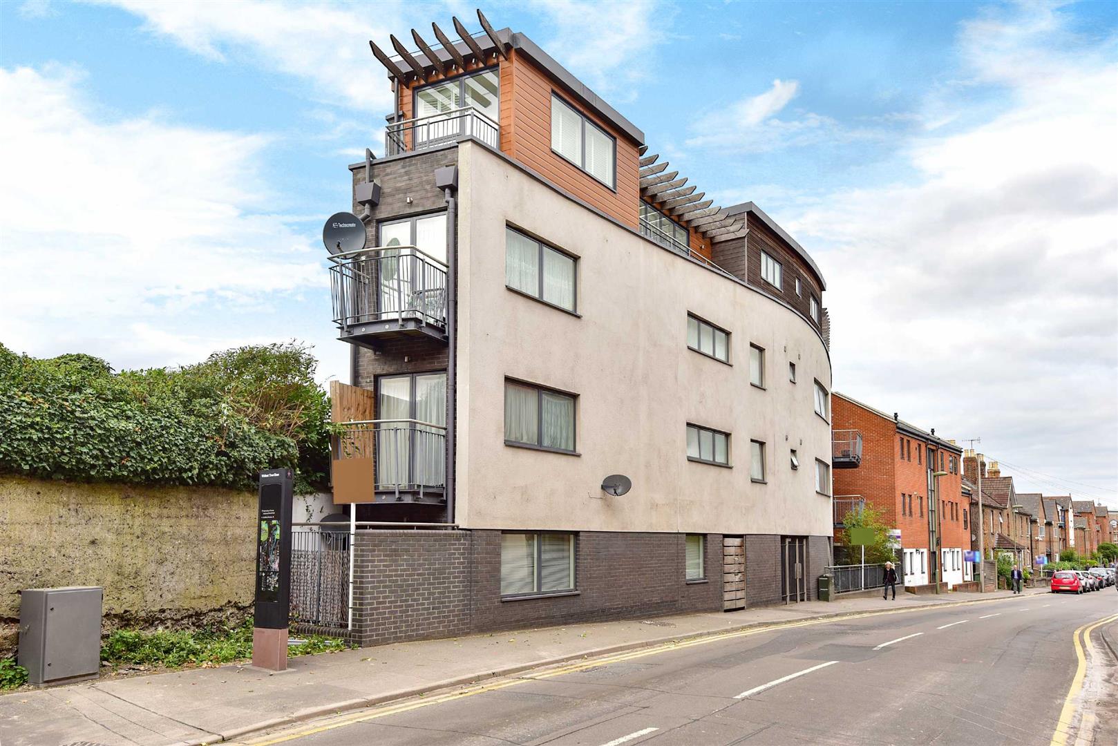 The Metro, Walnut Tree Close, Guildford | Clarke Gammon