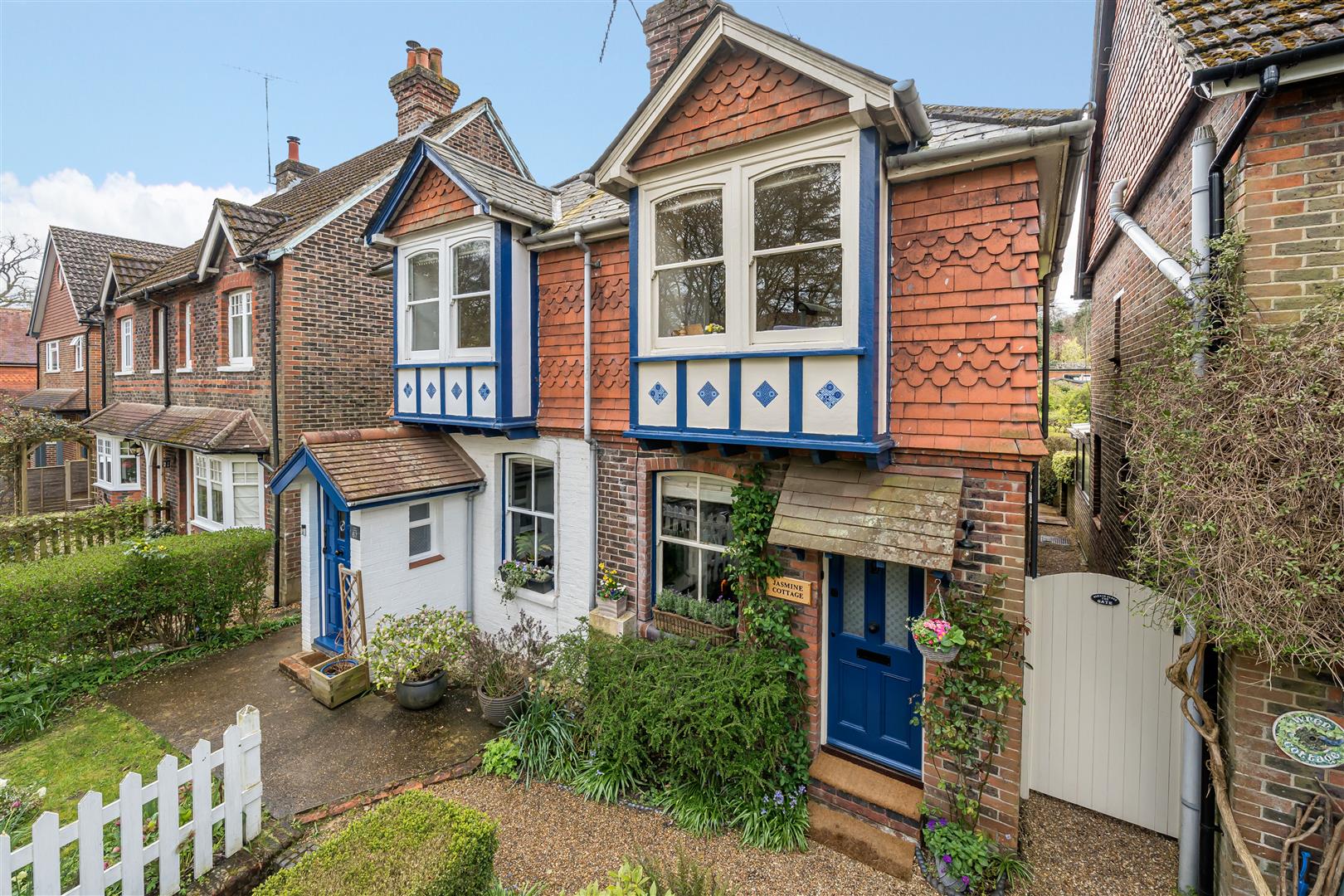 Lower Road, Grayswood | Clarke Gammon