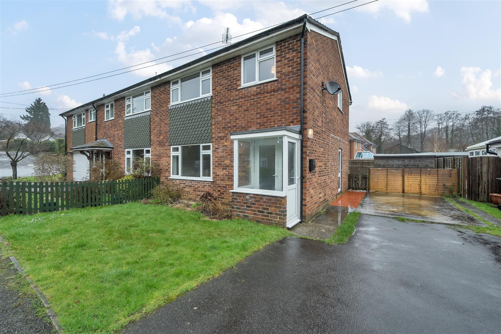 Pitfold Close, Haslemere | Clarke Gammon