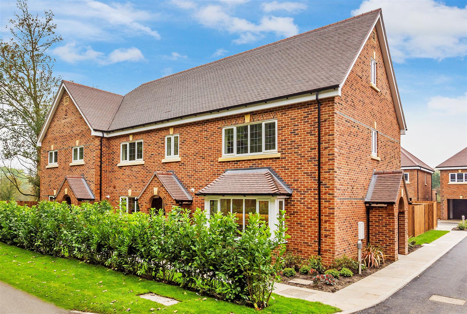Woodroffe Close, Ash, Guildford | Clarke Gammon