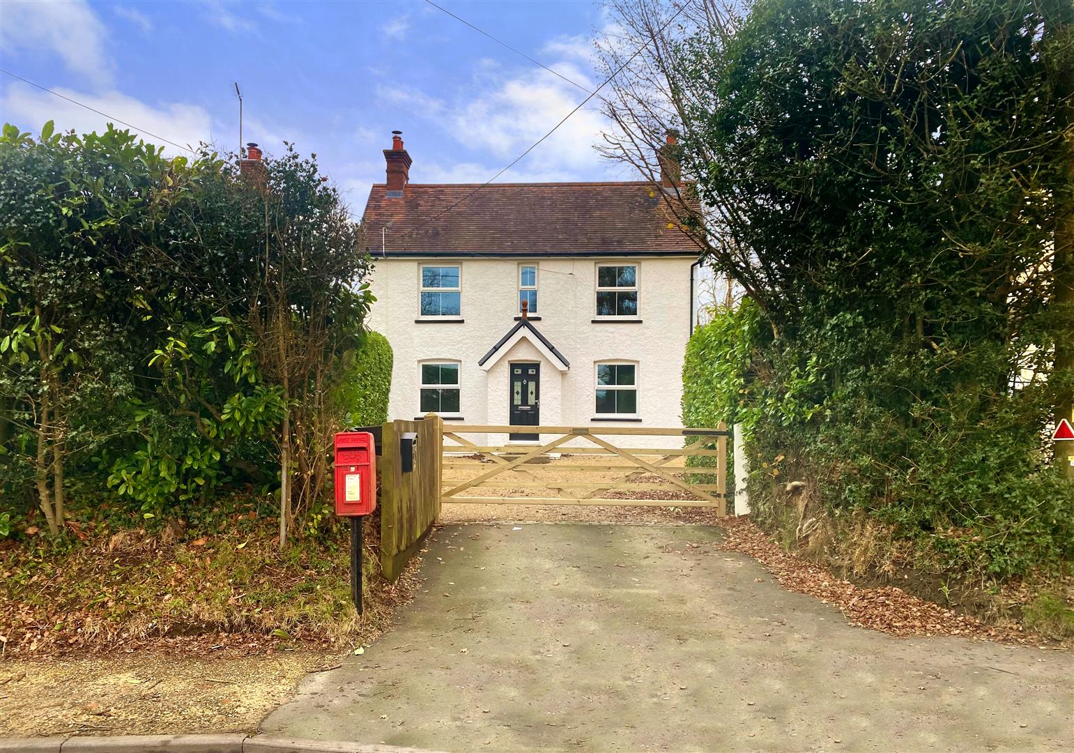 Hill House Hill, Liphook | Clarke Gammon