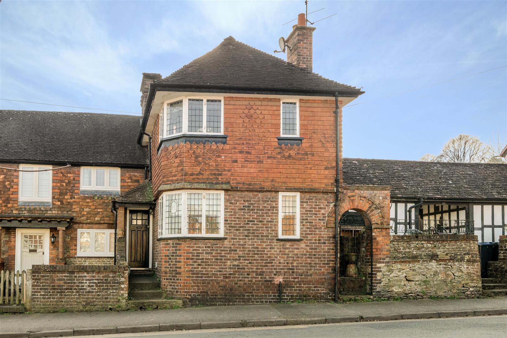 Farncombe Street, Farncombe, Godalming | Clarke Gammon